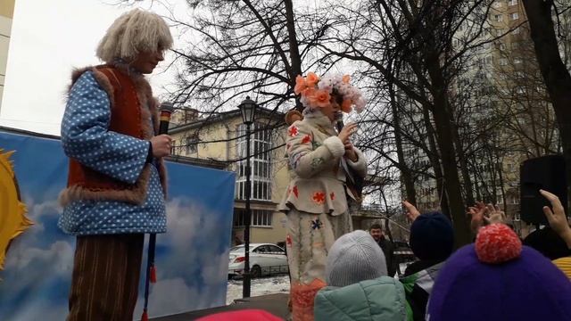 Санкт-Петербург, куда пойти с детьми. Парк возле ДК Троицкий, метро Пролетарская. Масленица.
