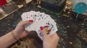 Что с Ним сейчас происходит? Что Его беспокоит? Что в мыслях? В сердце? Что к Тебе? Гадание ....