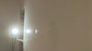 Крашу стены безвоздушным аппаратом