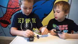 Teen Titans Go! Mini Figure Blind Bag Series 2 opening!