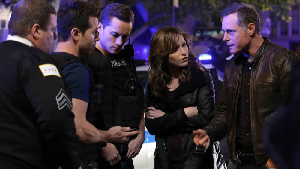 Сериал Полиция Чикаго - 4 сезон 13 серия / Chicago P.D.
