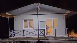 Строительство бани. Монтаж бетонных панелей.