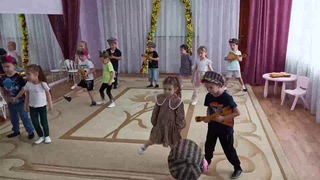Балалайки