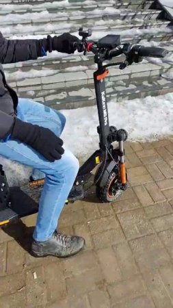 покатушки с другом на KUGOO M5 PRO