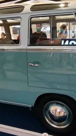 Volkswagen Samba Bus Type2 #Volkswagen #classic #cars