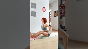 8 упражнений, которые облегчат твоё состояние в дни цикла❤