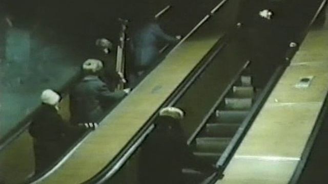 Советское метро / МЕТРОПОЛИТЕН ПРЕДУПРЕЖДАЕТ 1982 г