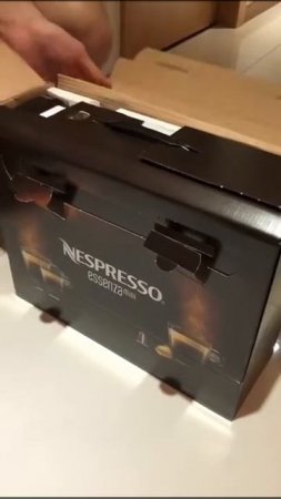 Nespresso unboxing