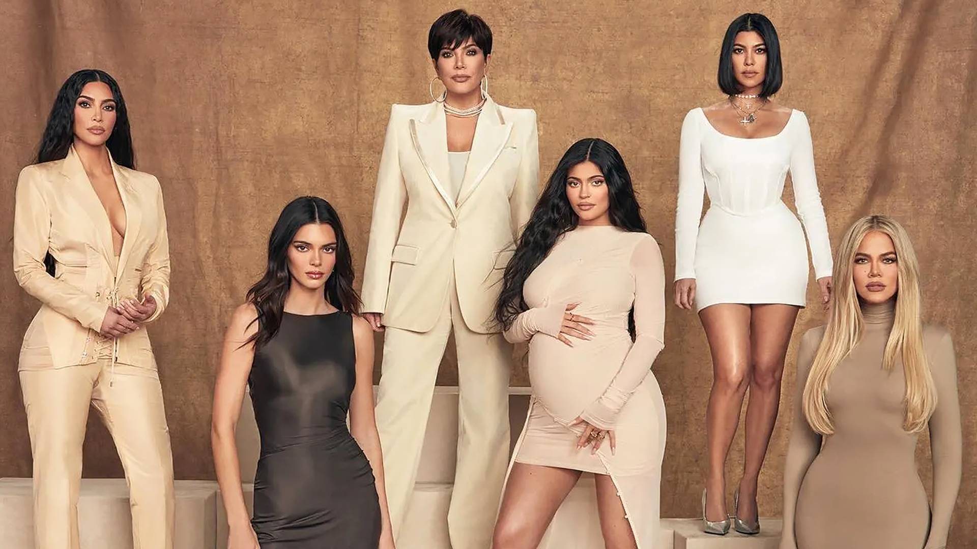 Сериал Семейство Кардашьян - 1 сезон 1 серия / Keeping Up with the Kardashians