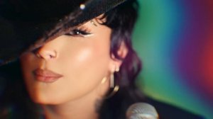 Demi Lovato — Melon Cake, смотреть музыкальный ролик бесплатно в хорошем качестве