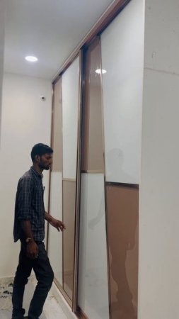 Aristo sliding door