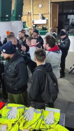 🌟 Друзья, сегодня в компании Малахит «День открытых дверей»! 🎉