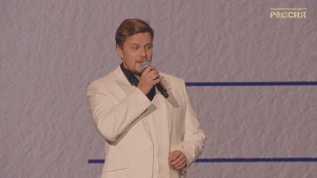 26. Э. Асадов «Мне уже не шестнадцать, мама» (отрывок) – Александр Трофимов