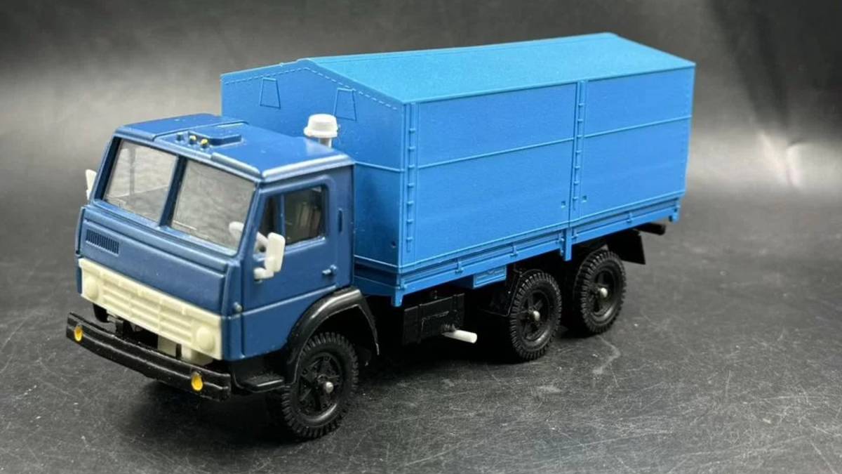 Модель автомобиля KAMAZ 5320