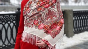 Платок шерстяной с шелковой бахромой "Цветочная ария", 2036-1, 125х125 см #platki#beautiful#fashion