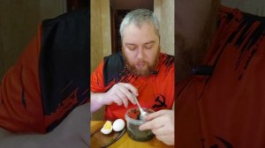 Худею дробным питанием. День 7/1. На завтрак овсянка наводе, яйцо вареное и морская капуста.