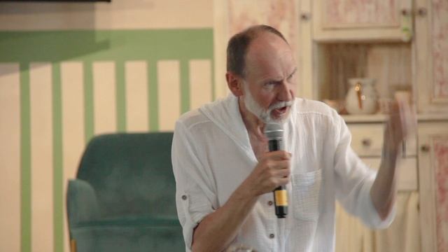 ПРЕОБРАЖАЮЩИЕ ПИСЬМА
Фильм о педагогическом методе Игоря Александровича Киршина