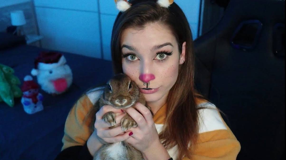 [ASMR] Милый Оленёнок Целует Тебя💋 Счастливого Рождества ❤️