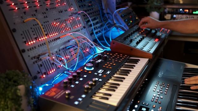 Bill Astro  Passengers - Hydrasynth