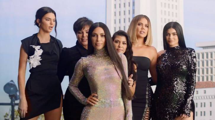 Сериал Семейство Кардашьян - 13 сезон 1 серия / Keeping Up with the Kardashians