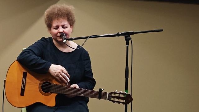 Людмила Катерисова - "Корабли" стихи и музыка Новеллы Матвеевой