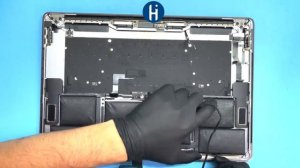 Замена аккумулятора, чистка от пыли и замена термопасты MacBook Pro 15 A1990