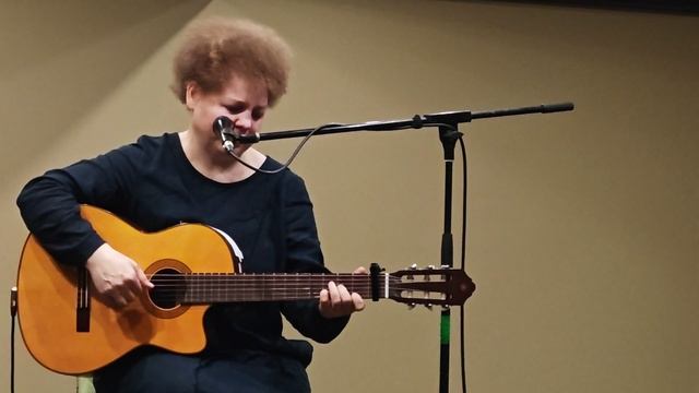 Людмила Катерисова - "Дождик" стихи и музыка Ирины Левинзон