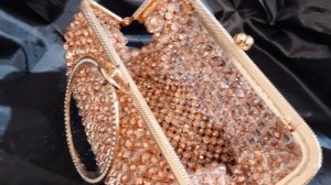 Сумка из хрустальных бусин на фермуаре 👛