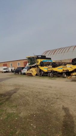 Комбайн
New Holland 
CS660 экспресс-обзор от Виталия Белоглазова