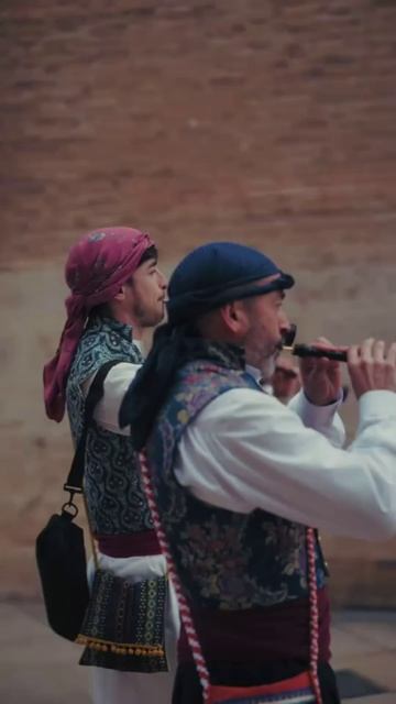 Проводится масклета каждый день во время фальяса в два часа дня.