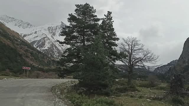 По Черекскому ущелью до урочища Уштулу.
