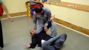 КЛУБ ЕДИНОБОРСТВ. Видео  http://www.chuan-shu.ru/