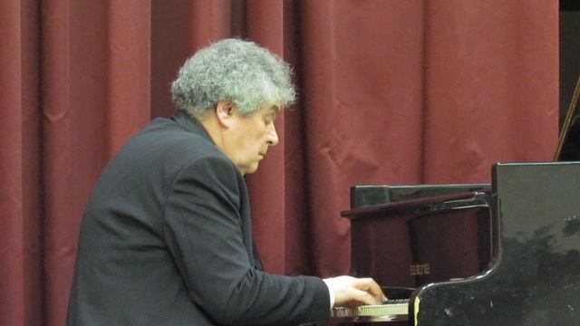ф.шопен. мазурка ля-минор, соч.68-2. играет юрий трепов