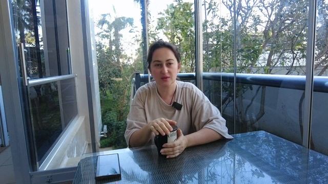 Мой друг напугал соседку у меня дома, пока мы в Алании