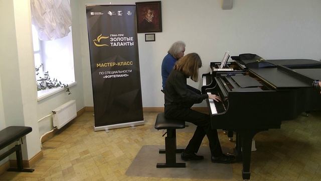 Артамонов Александр Юрьевич