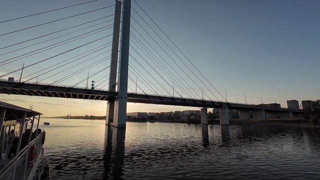 Вечерняя прогулка по реке. Июль 2024. Evening boat trip. July 2024