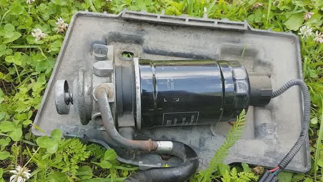 Замена топливного фильтра Hyundai H-1, Grand Starex