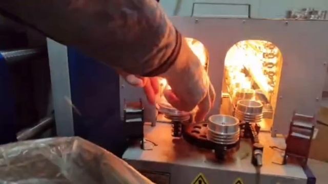 Выдув банок ПЭТ на полуавтомате ООО Техноиндустрия