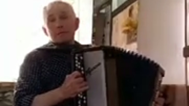 Спустилась ночь.