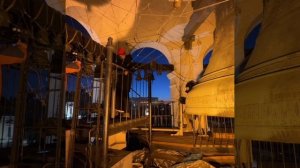 Перезвон и трезвон на Вынос Креста исполняет Софья Носова и Андрей Корнейчук
