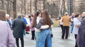 22 МАРТА 2025 РАСЦВЕЛА СМОРОДИНА kharikiv