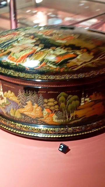 Прекрасная Русь. Круглая шкатулка. Палех.