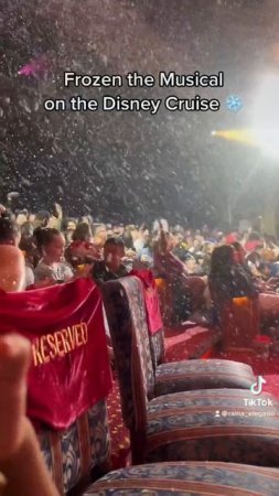 So magical! ❄️ #frozen #musical #disney #disneycruise #disneywonder #letitsnow #snow