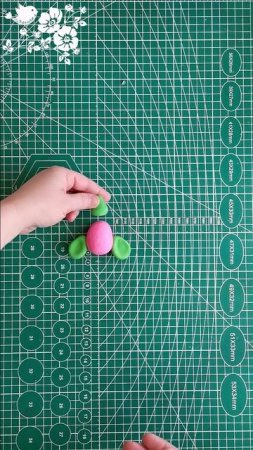 Невероятно простая идея из легкого пластилина - поделка на день космонавтики