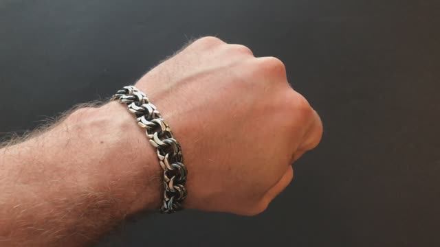 арт. А0031 Браслет из серебра 21 см Бисмарк с замком коробка.