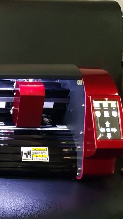 САМЫЙ УДОБНЫЙ ПЛОТТЕР 2025г. Модель SMARTCUT V24 www ultra-s.com