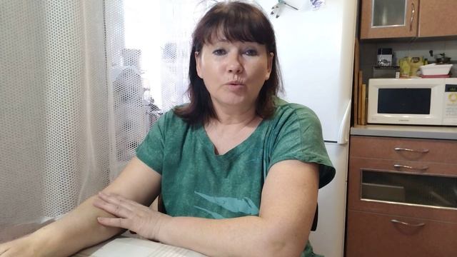 ПЕКУ КУЛИЧ С ИЗЮМОМ. НАРУШИТЕЛЬ И ОТЛИЧНИЦА