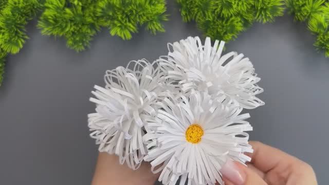 Бумажные ромашки своими руками – простой и красивый урок по созданию цветов