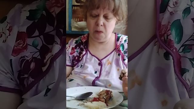 МУКБАНГ
