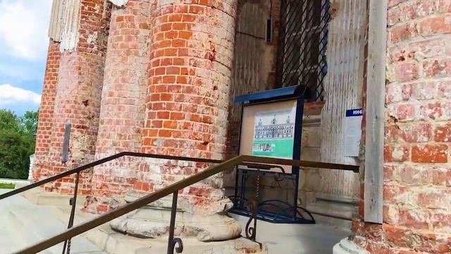 Международный волонтёрский стройотряд в Яхроме